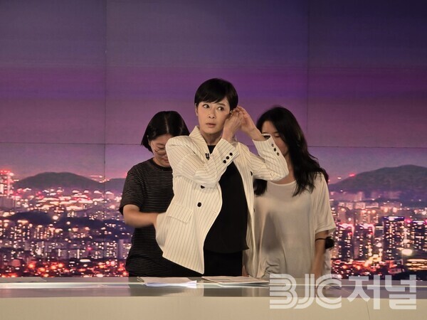 [MBN 김주하] 앵커 취재기, "닳지 않는 초심, 김주하의 24시간 스탠바이"